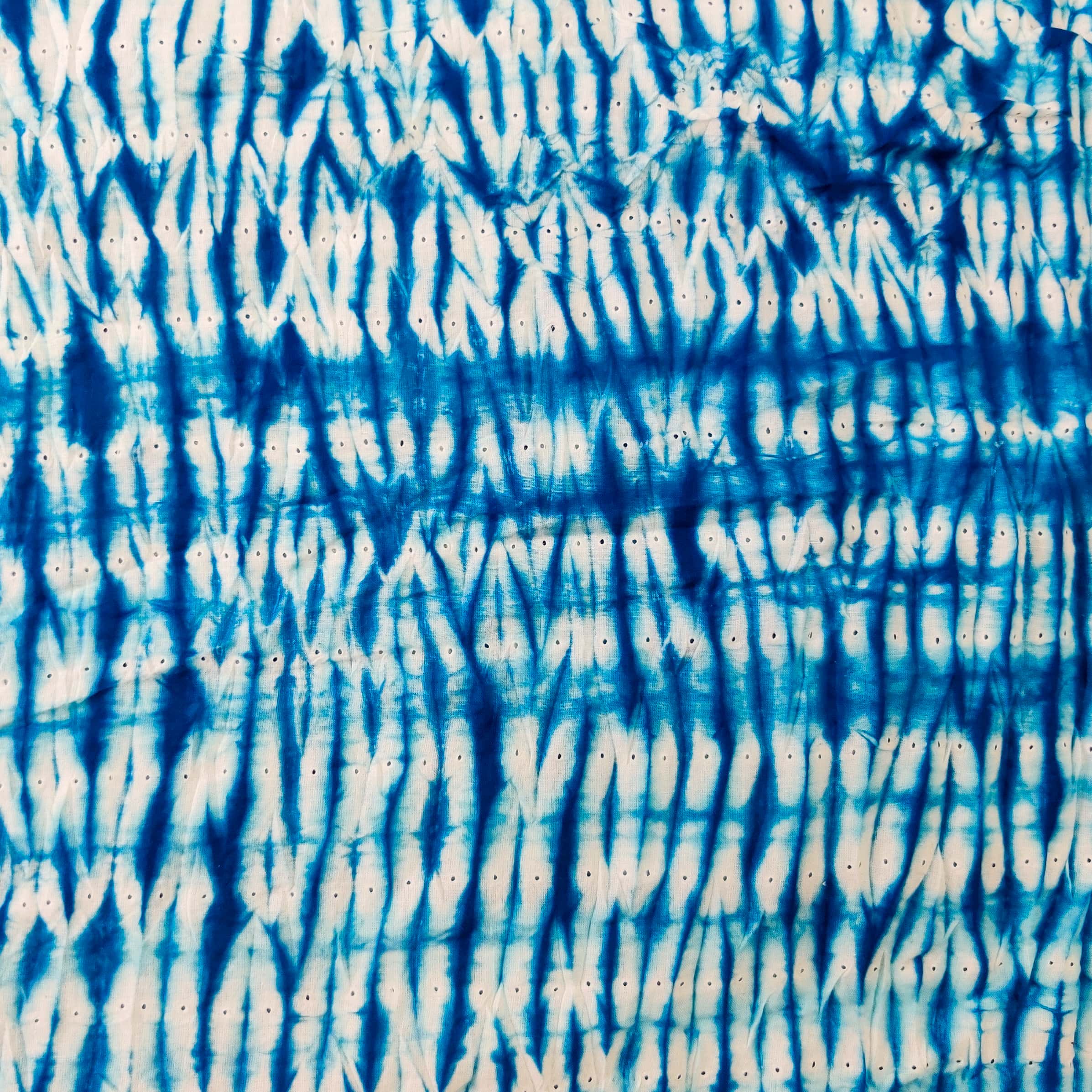 Pure Cotton Shibori Blue Tie And Dye Handmade Fabric – Sanskruti