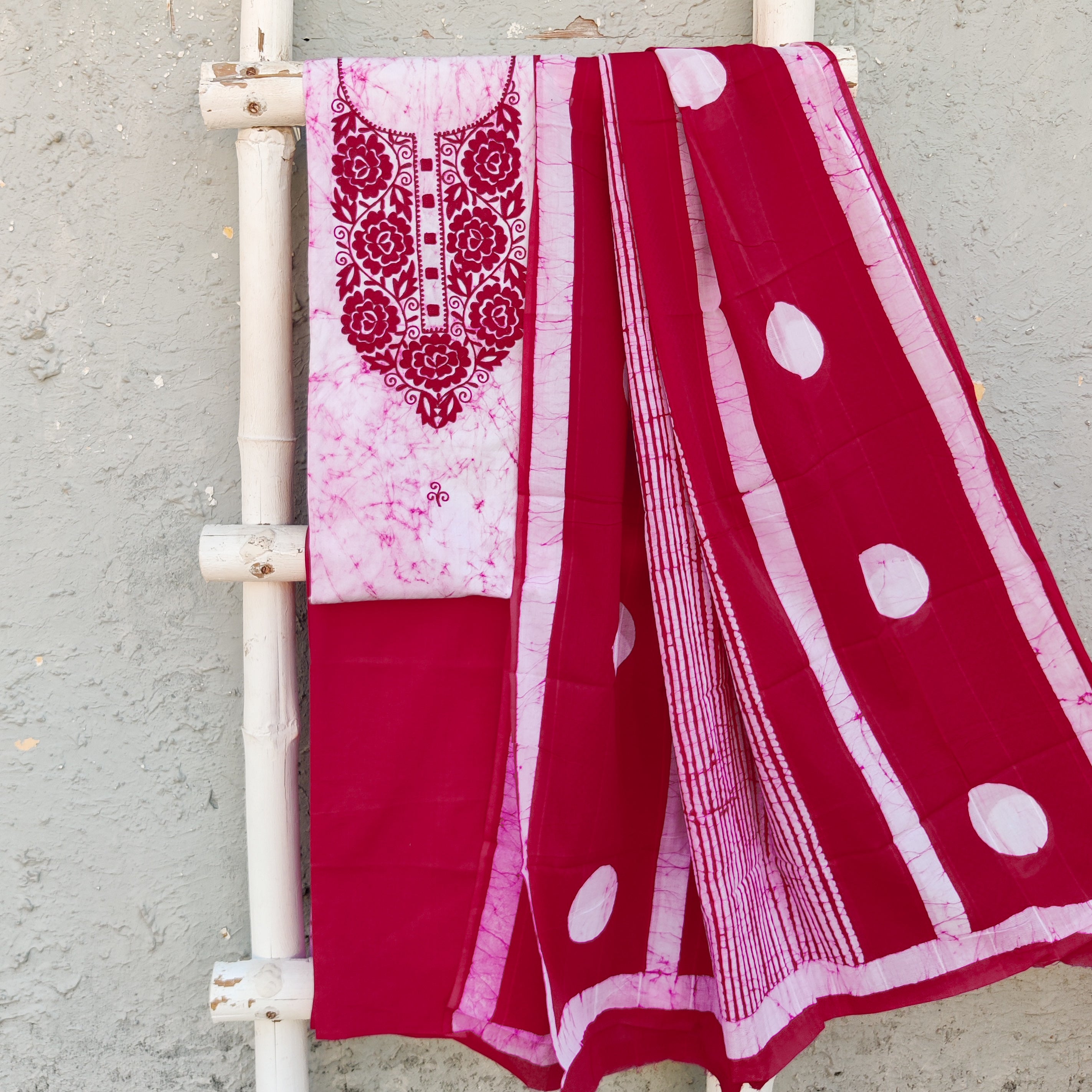 VATIKA - Pure Cotton Moum Batik Top With Beautiful Embroidered Yoke Pl ...